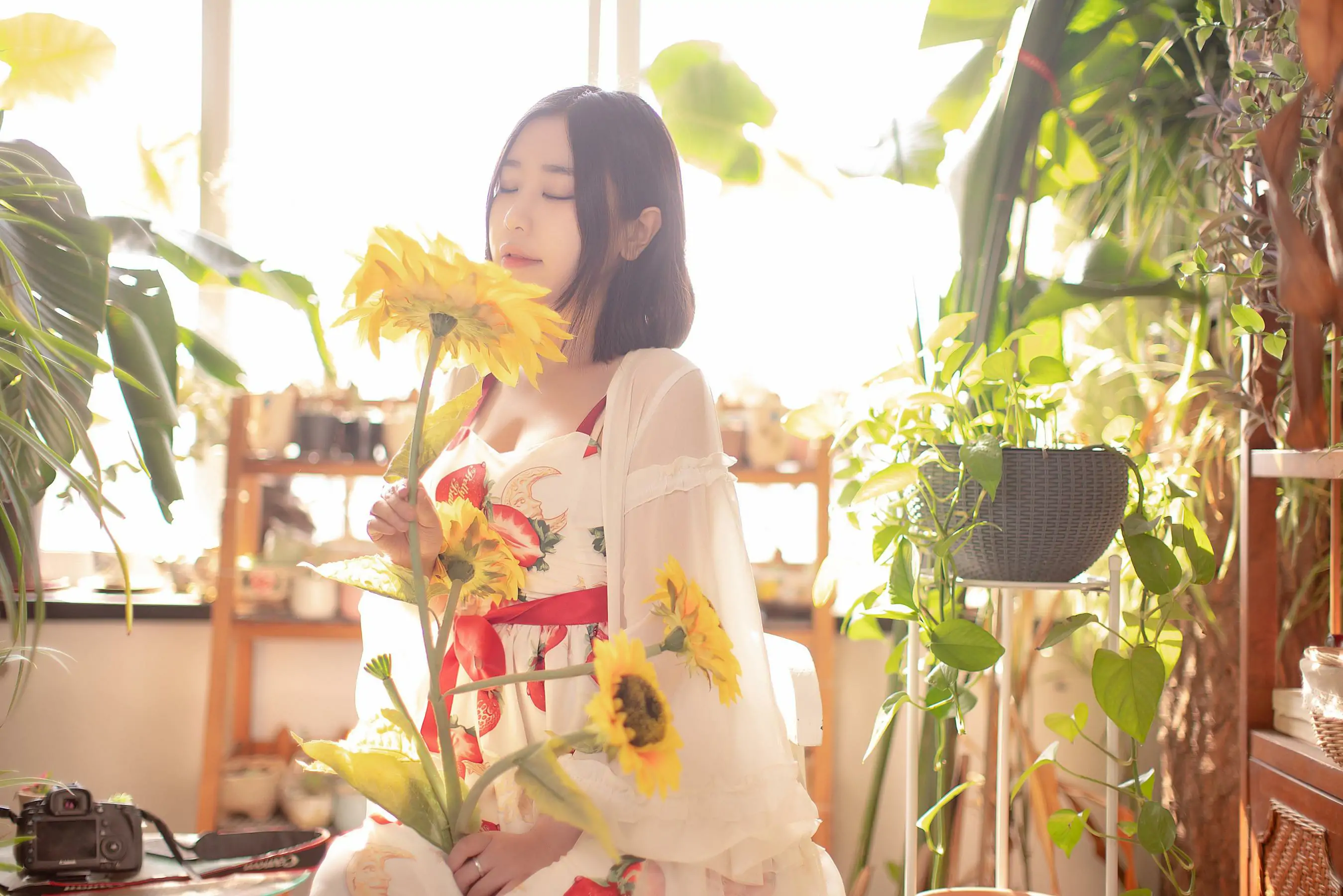 [Cosplay] 动漫博主穆零Mu0 - 小草莓(26P)-中国美女-Xiuno BBS