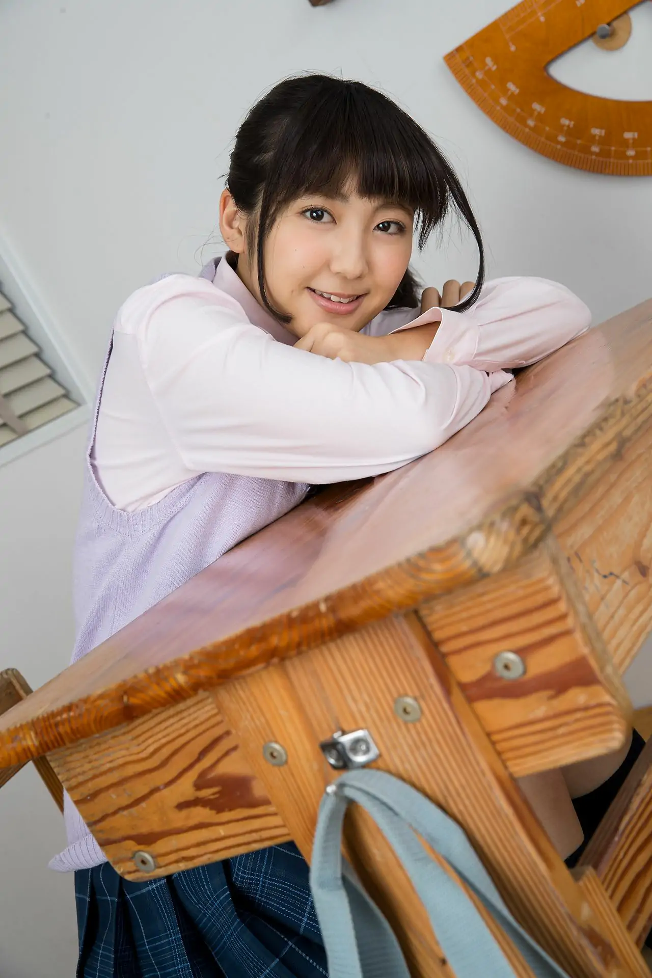 [Minisuka.tv] Ai Takanashi 高梨あい - Regular Gallery 8.1(32P)-日本美女-找套图