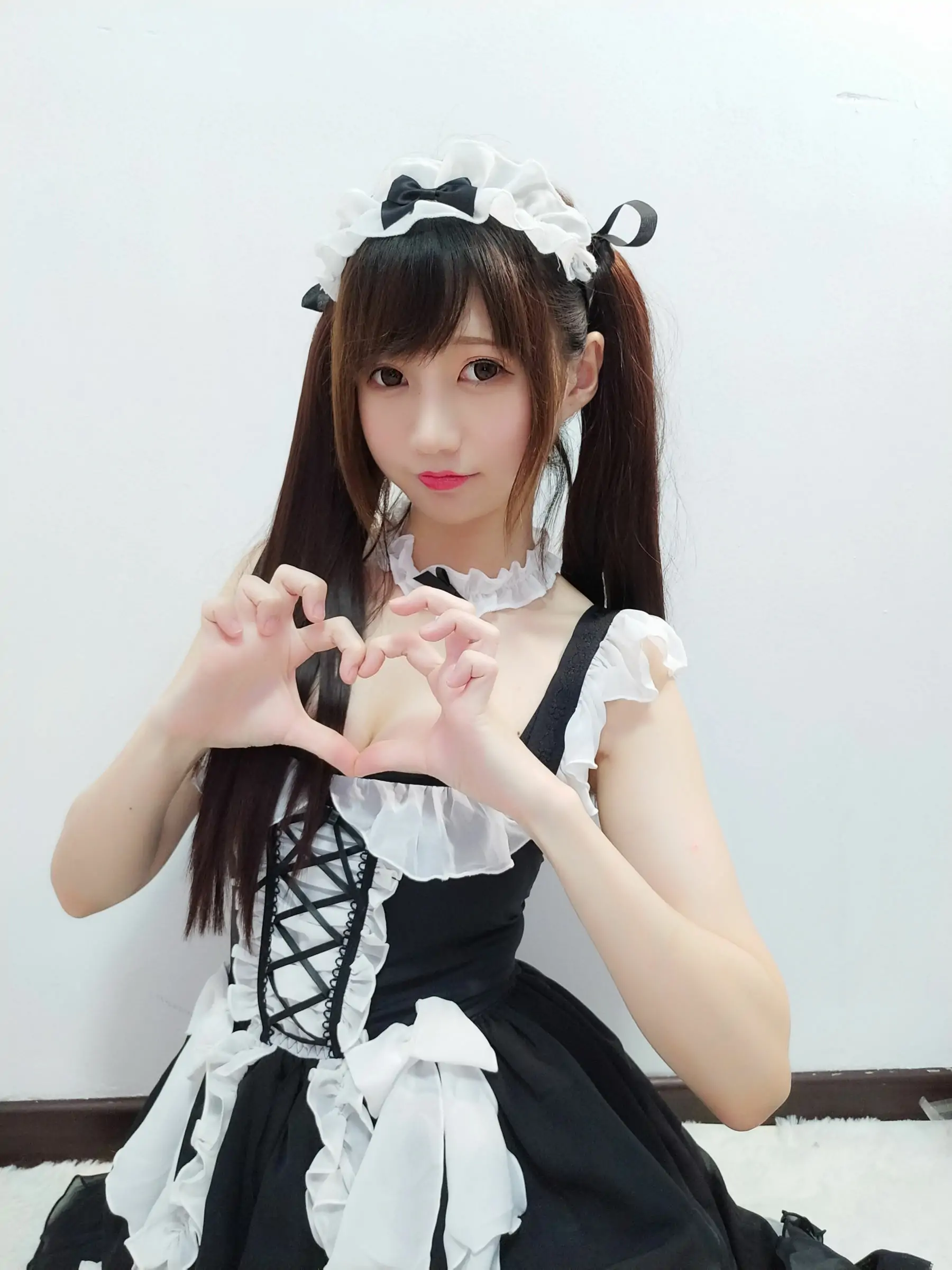 [Cosplay写真] NAGISA魔物喵[fantia] - 主人の言いつけに従う(14P)-中国美女-Xiuno BBS