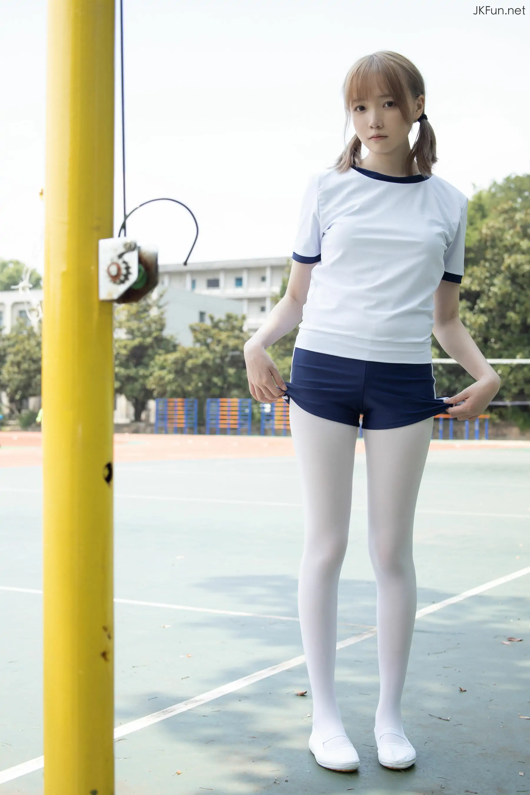 [森萝财团] Aika 80D白丝外景体操服(107P)-中国美女-Xiuno BBS