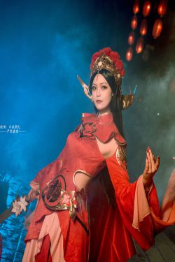 人气coser戚顾儿MIKI 王者荣耀 露娜一生所爱(14P)-中国美女-找套图