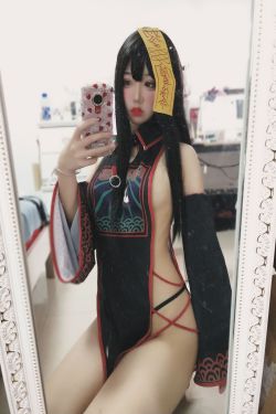 [COS福利] 猫君君MaoJun - 小僵尸(14P)-中国美女-Xiuno BBS